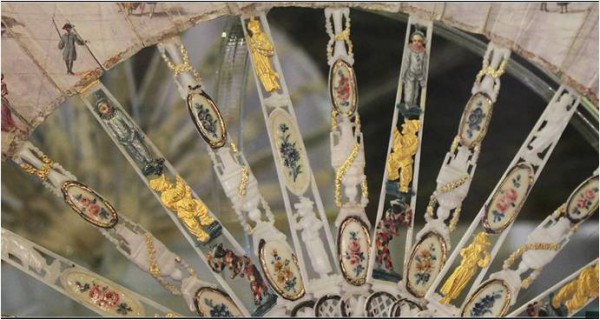 Fabulous Fashion Item: A Brief History of the Hand-held Fan | Regency ...